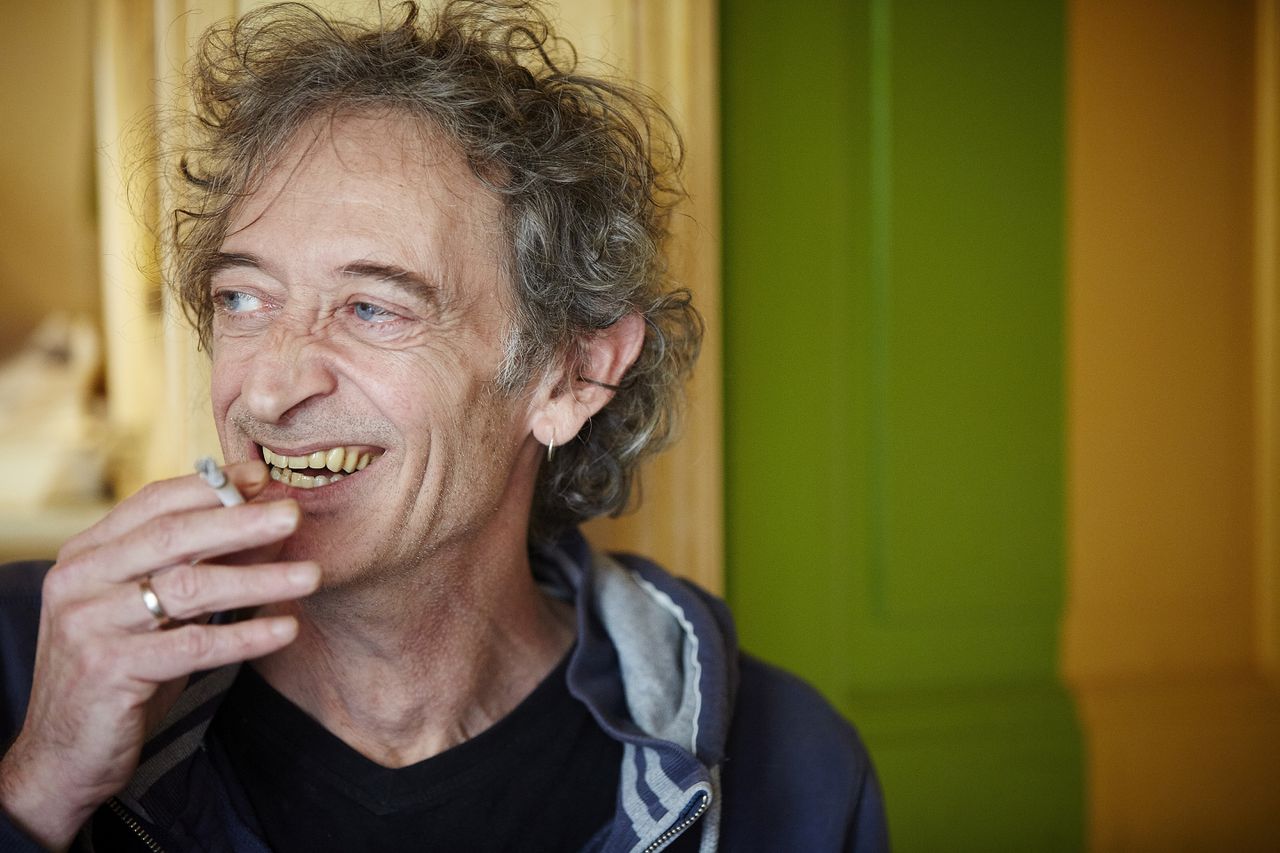 Marnix Rueb (59) overleden - geestelijk vader van ‘Haagse Harry’ - NRC