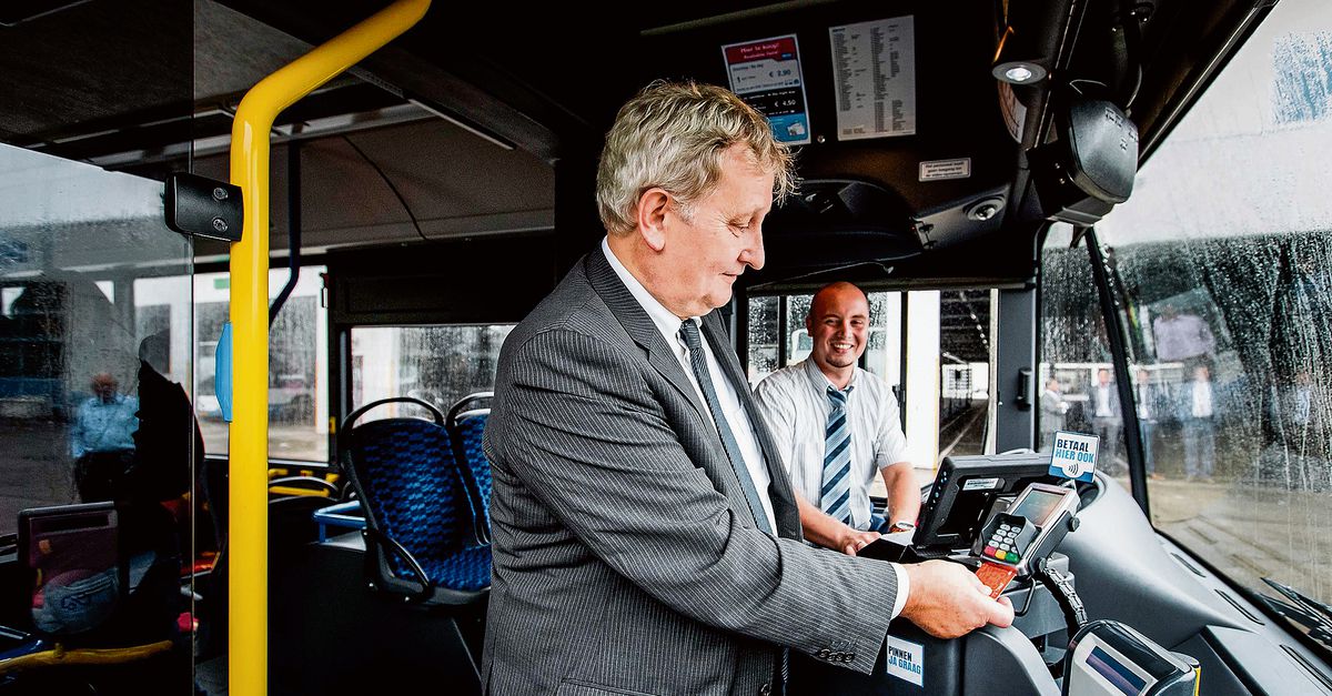 Pinnen op de bus - NRC