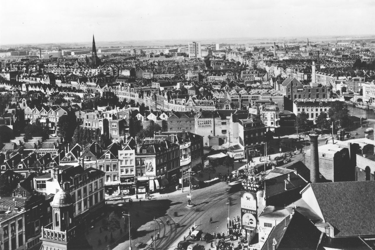 Rotterdam staat stil bij verwoestend bombardement van 14 mei 1940 - NRC