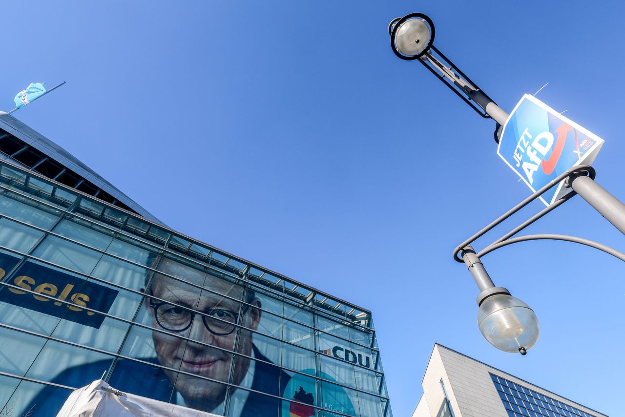 Christendemocraat in verweer na dans met AfD-politicus: ‘Onvolwassen om ...