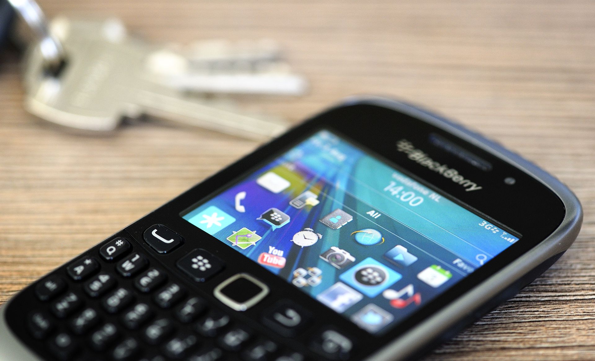 OM haalt miljoenen nieuwe berichten uit PGP-servers - NRC