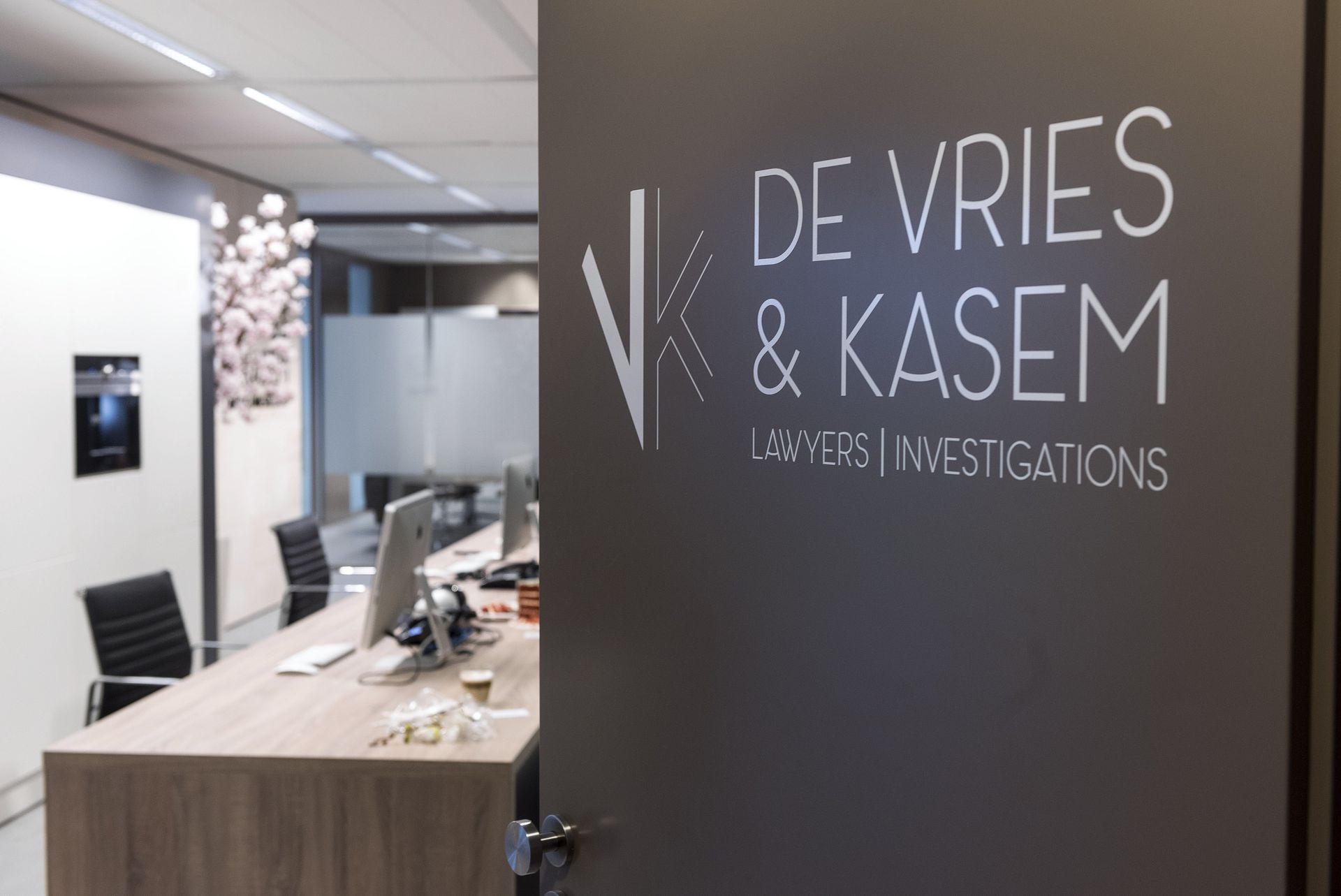 Algemeen Dagblad mag niet publiceren over geheime opnames van Peter R. de Vries - NRC