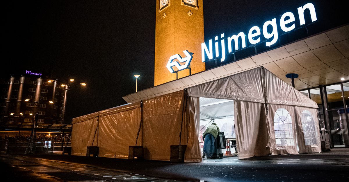 Stembussen geopend op laatste verkiezingsdag - NRC