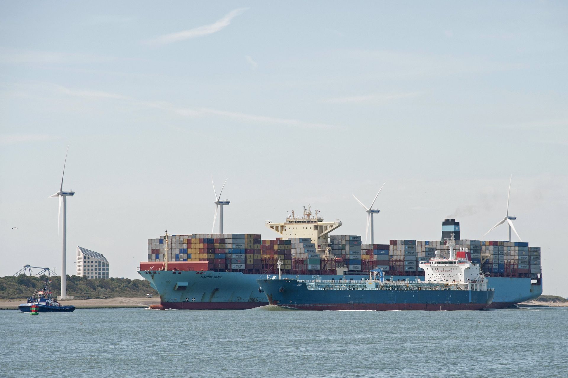 Extra geld voor walstroom in Nederlandse zeehavens - NRC