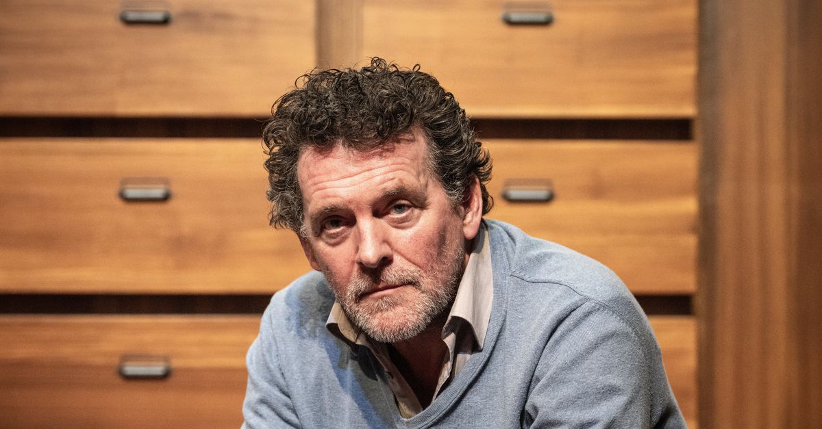 Acteur Mark Rietman speelt in vechtstuk ‘BV Vastgoed’: ‘De wanhoop ...