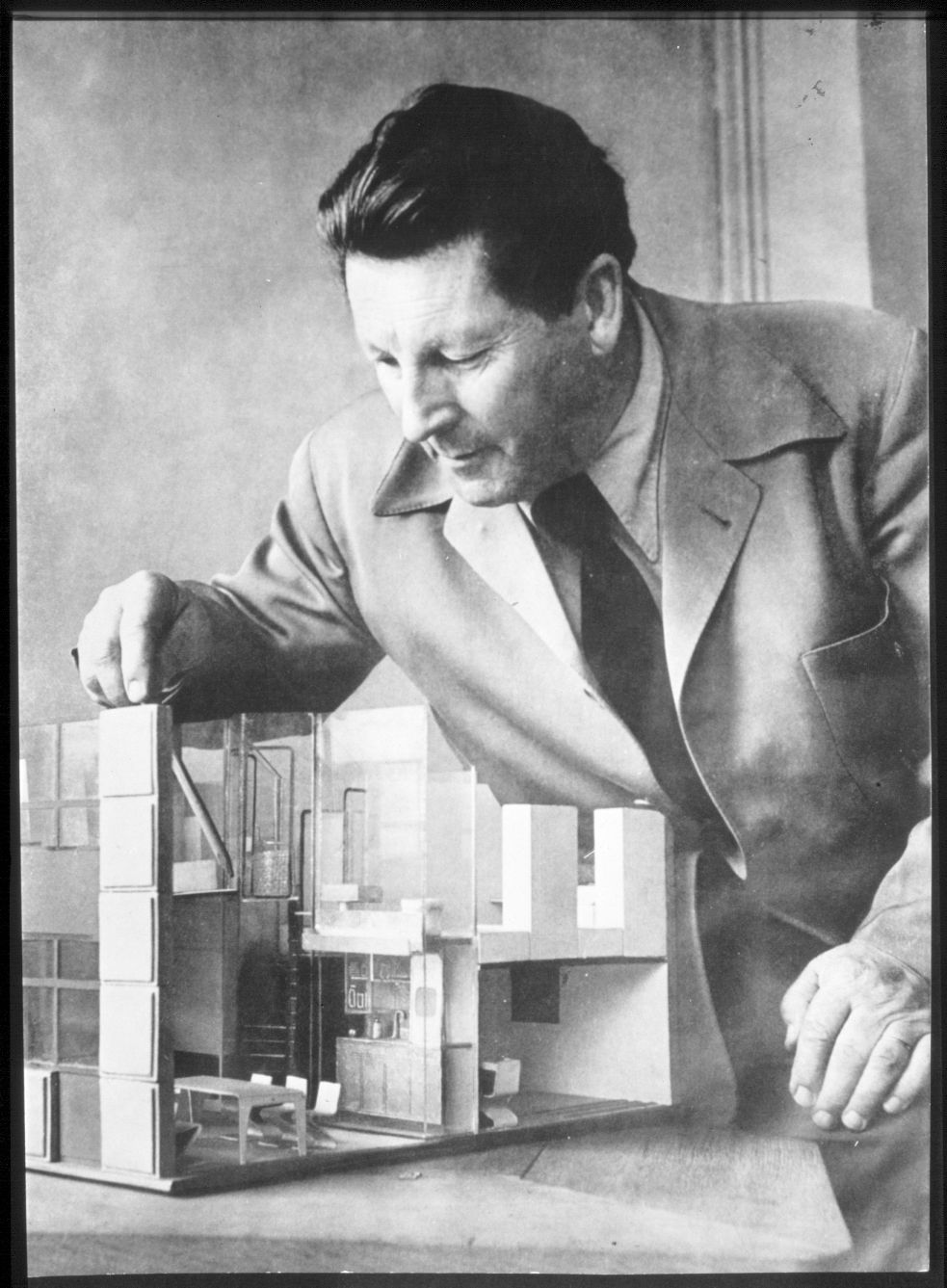 Rietveld ontwierp voor gewone man - NRC