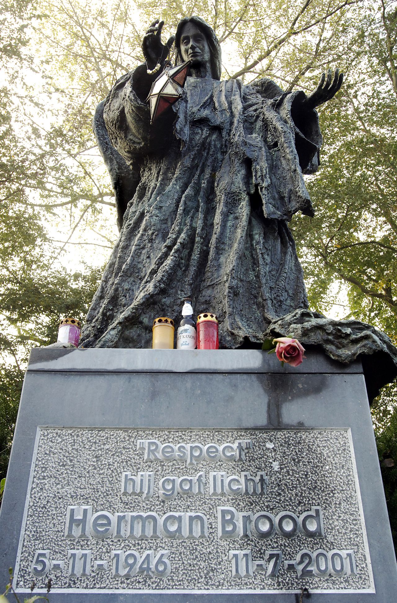 Gedicht voor een dood kindje - NRC