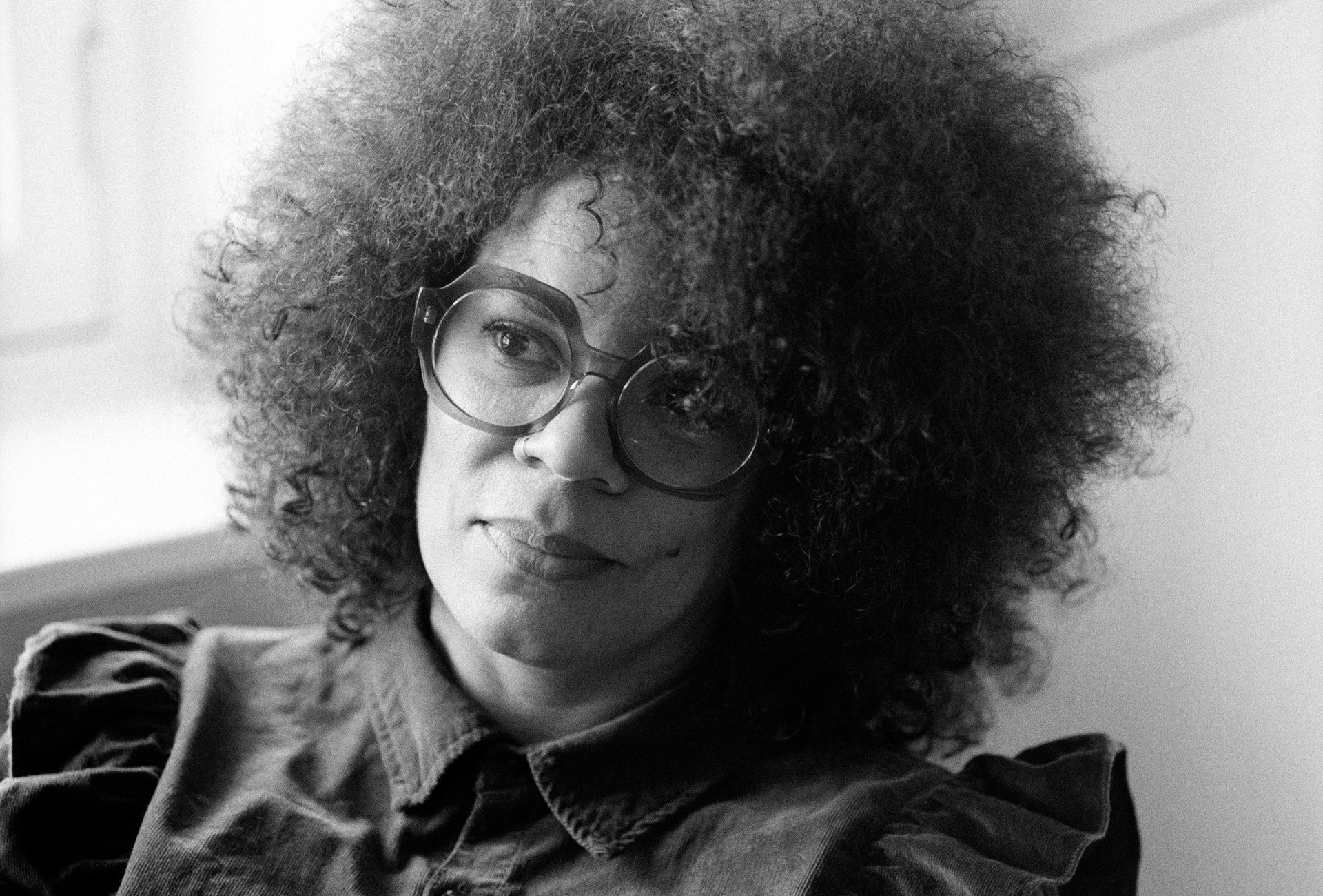 Babs Gons begint als Dichter des Vaderlands: ‘Ik wil dat een gedicht ...