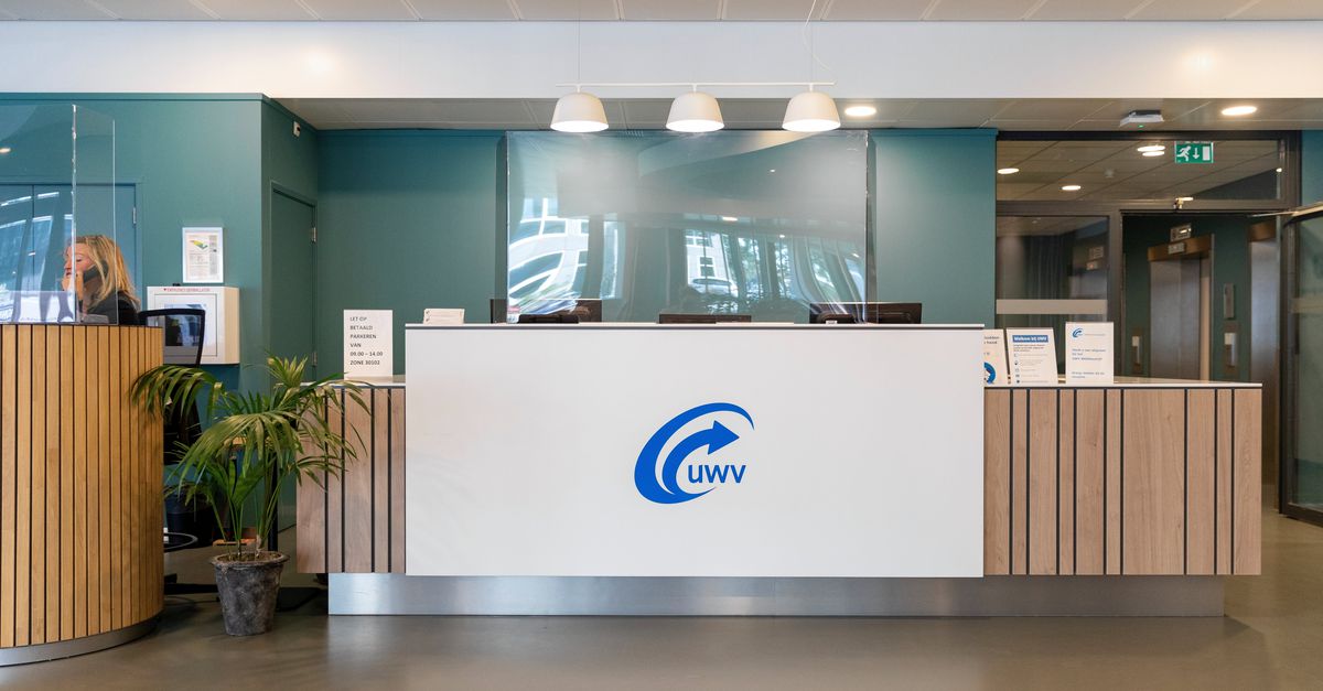 Coronacrisis begint nu ook werknemer in vaste dienst te raken - NRC