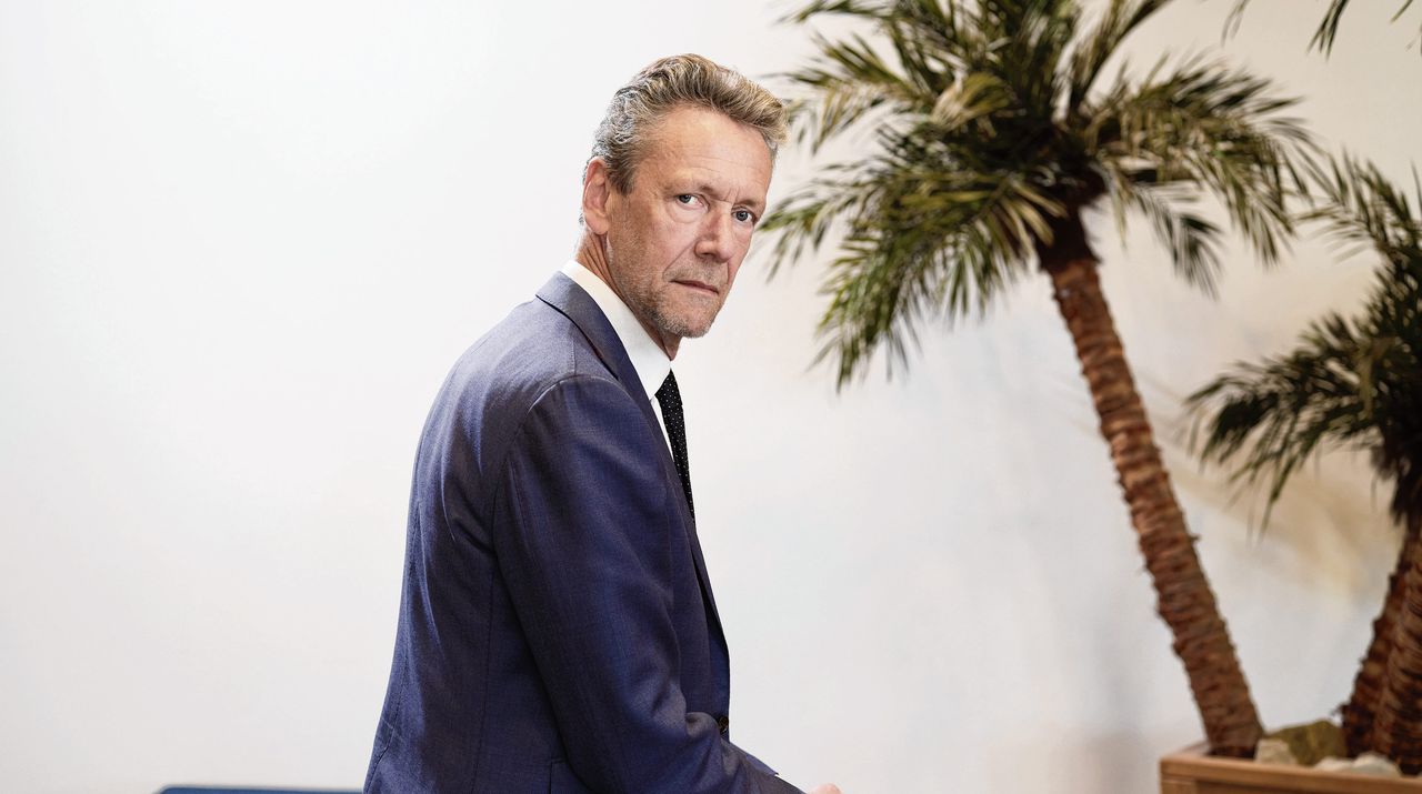 Het omkopen van ambtenaren is een verdienmodel geworden, waarschuwt de ...