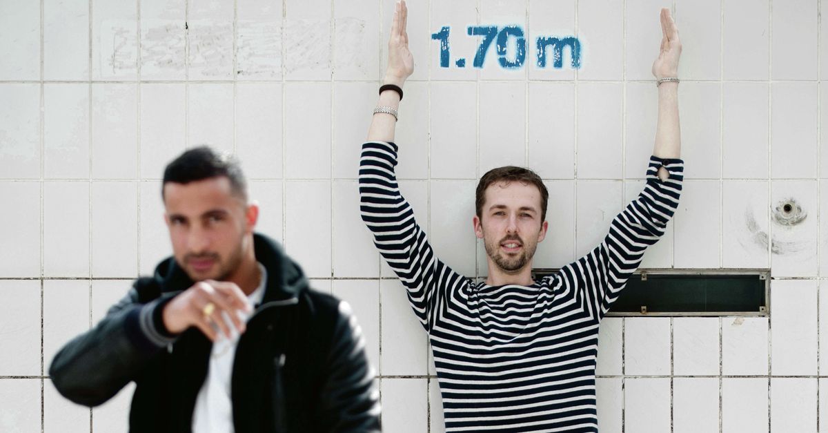 Rappers The Opposites: ode aan de ‘fokking Hollandse’ gabbermuziek - NRC