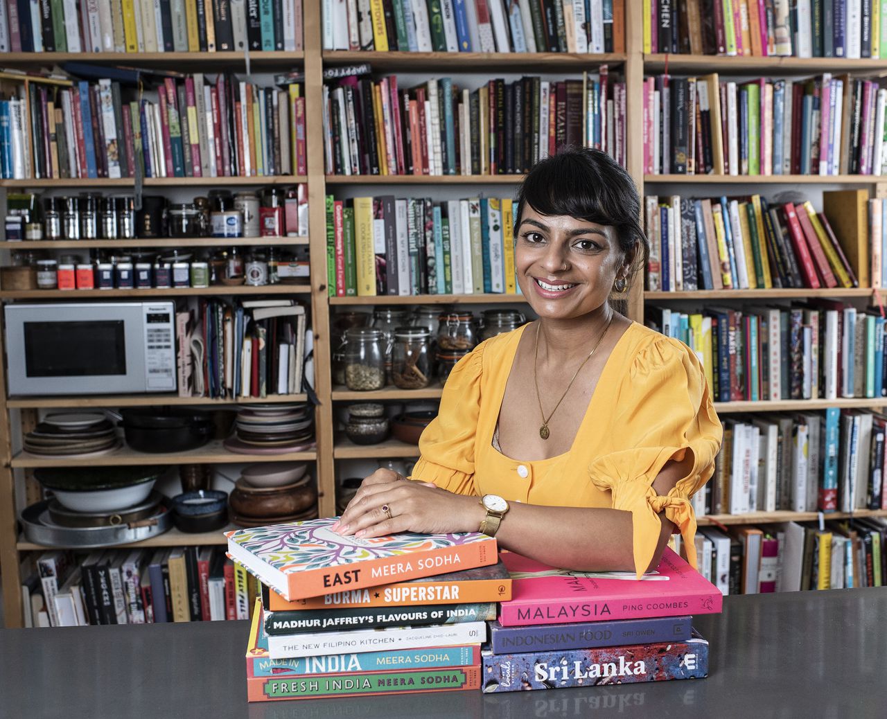 Kookboekschrijver Meera Sodha: ‘Als je bij mij thuis komt eten, krijg ...