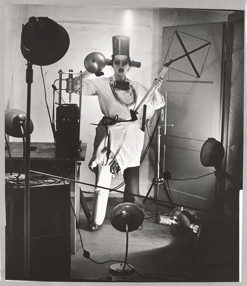 Uit iedere foto blijkt hoe empathisch de Oost-Duitse fotograaf Evelyn ...