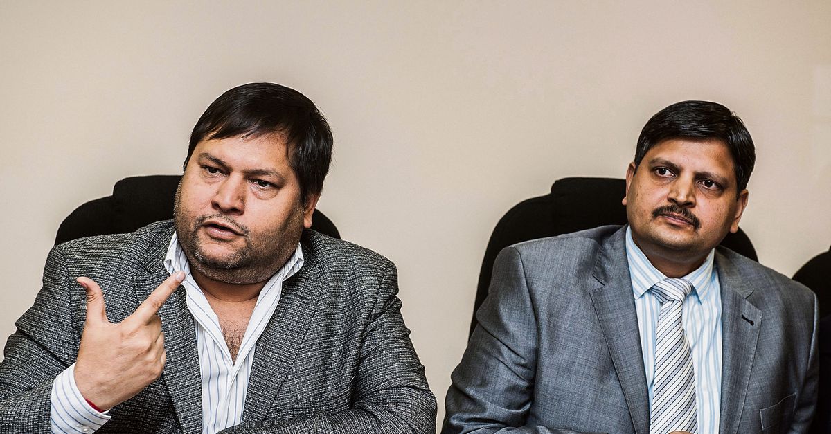 De Gupta’s zijn al weg. Volgt Zuma? - NRC