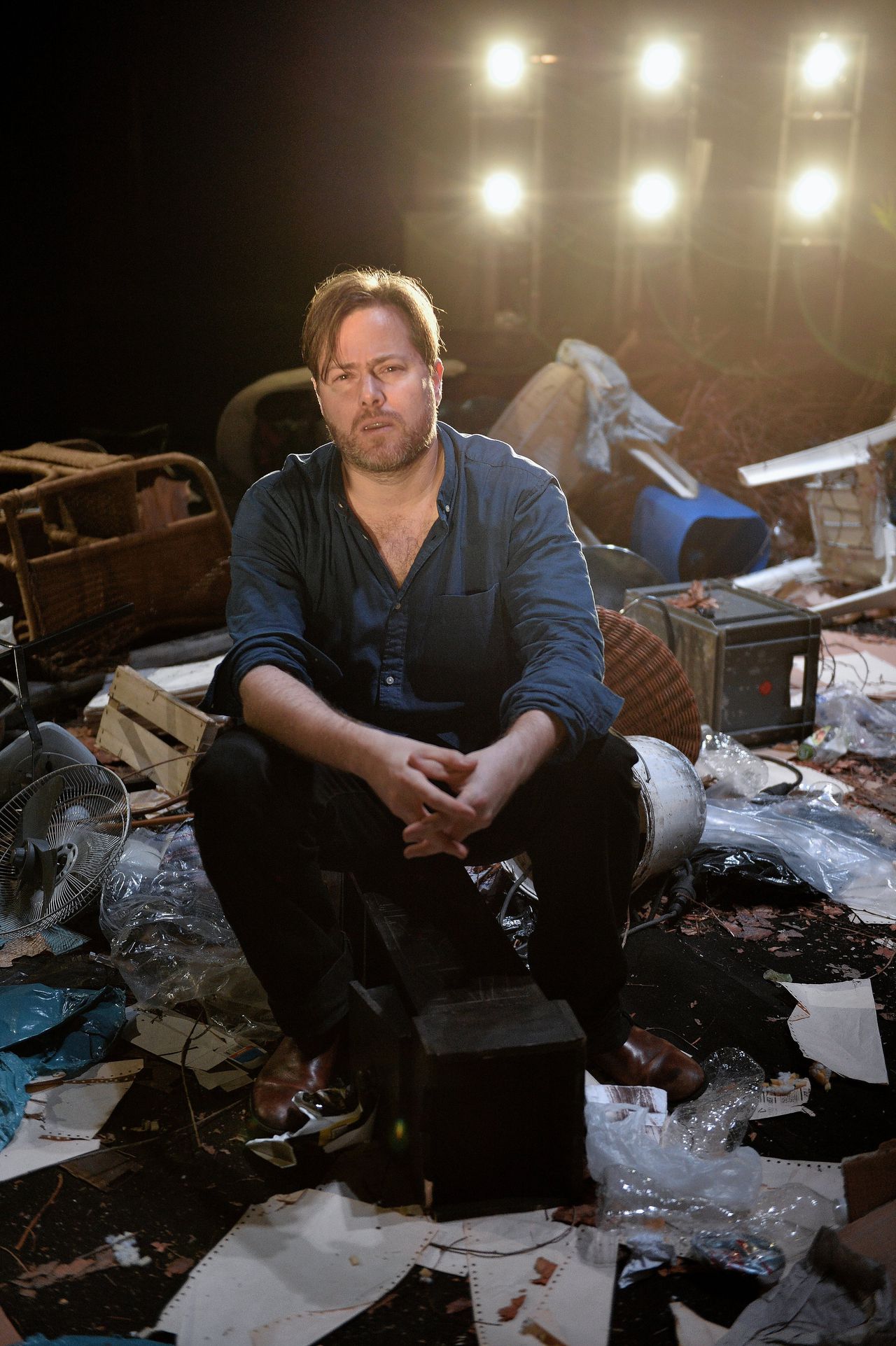 NTGent Milo Rau volgt Johan Simons op als artistiek leider - NRC