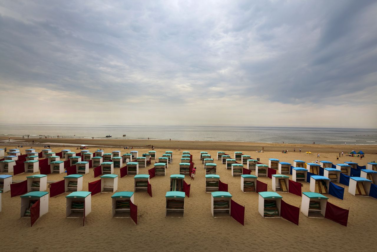 Naar het strand - NRC