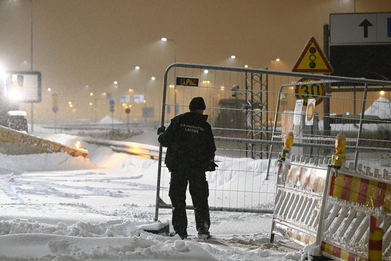 Migranten Finland opent en sluit grens met Rusland - NRC