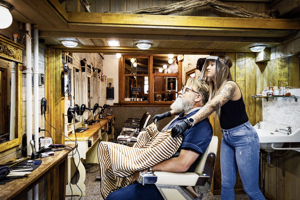 ‘Je zult kleine uitbraken houden’ - NRC