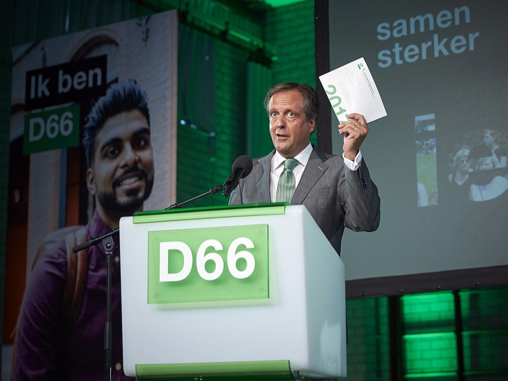 D66: ‘optimistisch Nederland’ met beter onderwijs en gelijke kansen - NRC