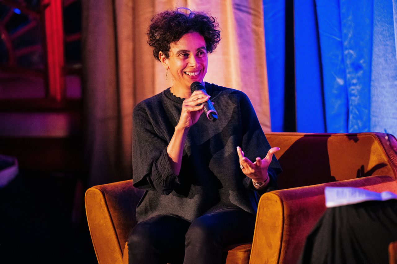 Palestijnse auteur Adania Shibli: ‘Mijn angst is dat we nooit meer ...