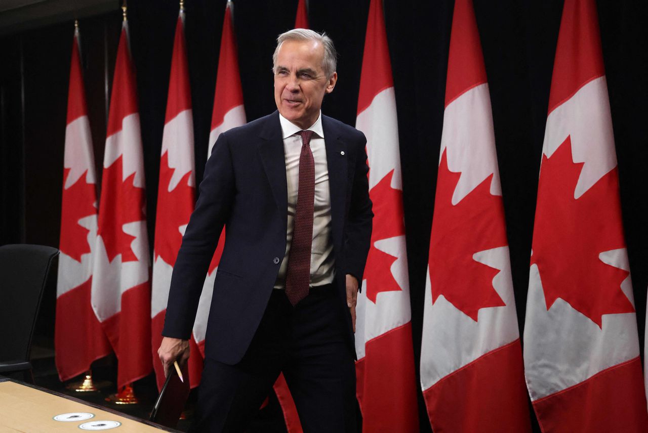 Als Trump Canada opnieuw kleineert in gesprek met premier Carney, kan ...