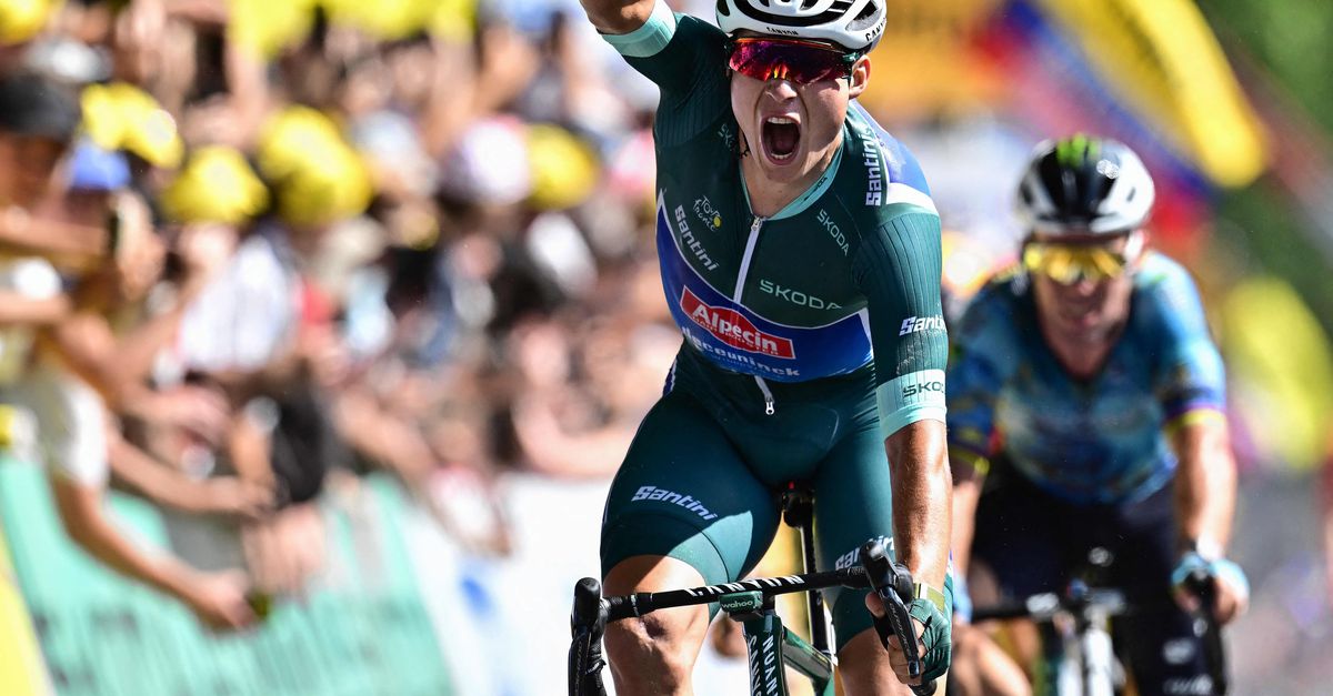 Sprinter Philipsen behaalt derde etappezege in Bordeaux - NRC