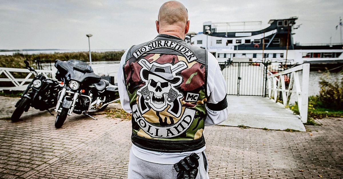 No Surrender-kopstukken langer in voorlopige hechtenis - NRC