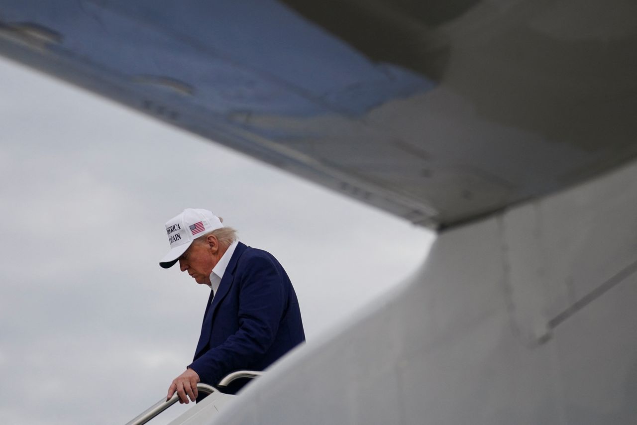 Kremlin spreekt van ‘emotionele overbelasting’, nadat Trump Poetin ...