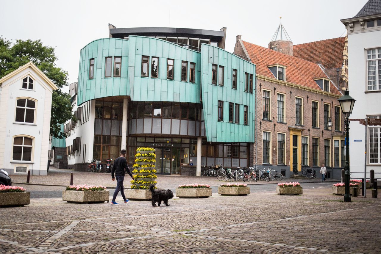 Hackers vallen ook computerservers gemeente Zutphen aan - NRC