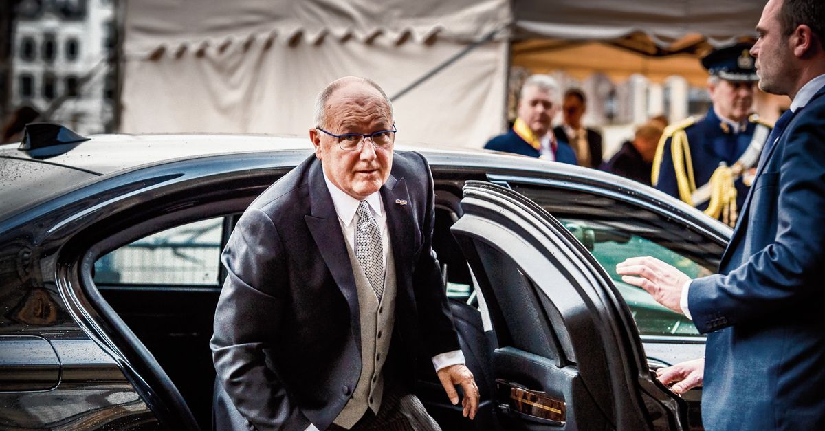 ‘Ambassadeur Hoekstra in race als inlichtingenbaas VS’ - NRC