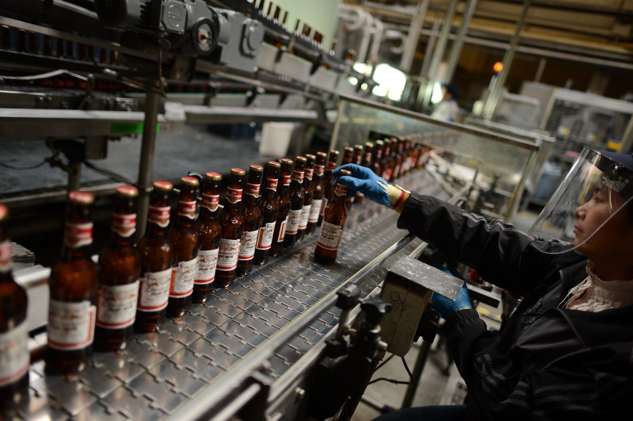 Bierbrouwer AB InBev neemt SABMiller over - NRC