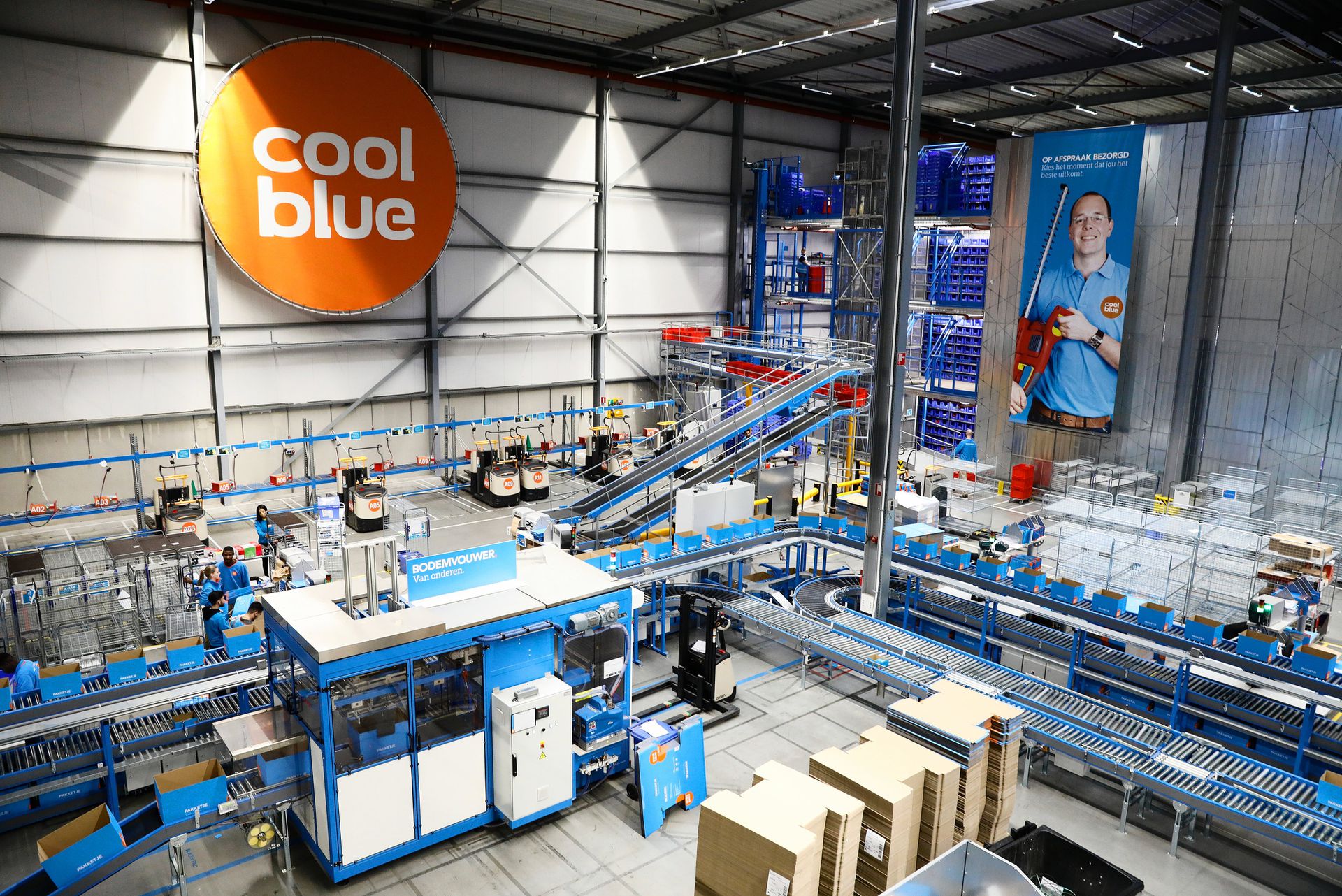 Omzet Coolblue stijgt boven 1 miljard, maar groeit minder snel - NRC