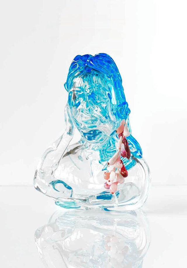 Maria Roosen in Stedelijk Museum Schiedam: glaskunst tussen zachtheid ...