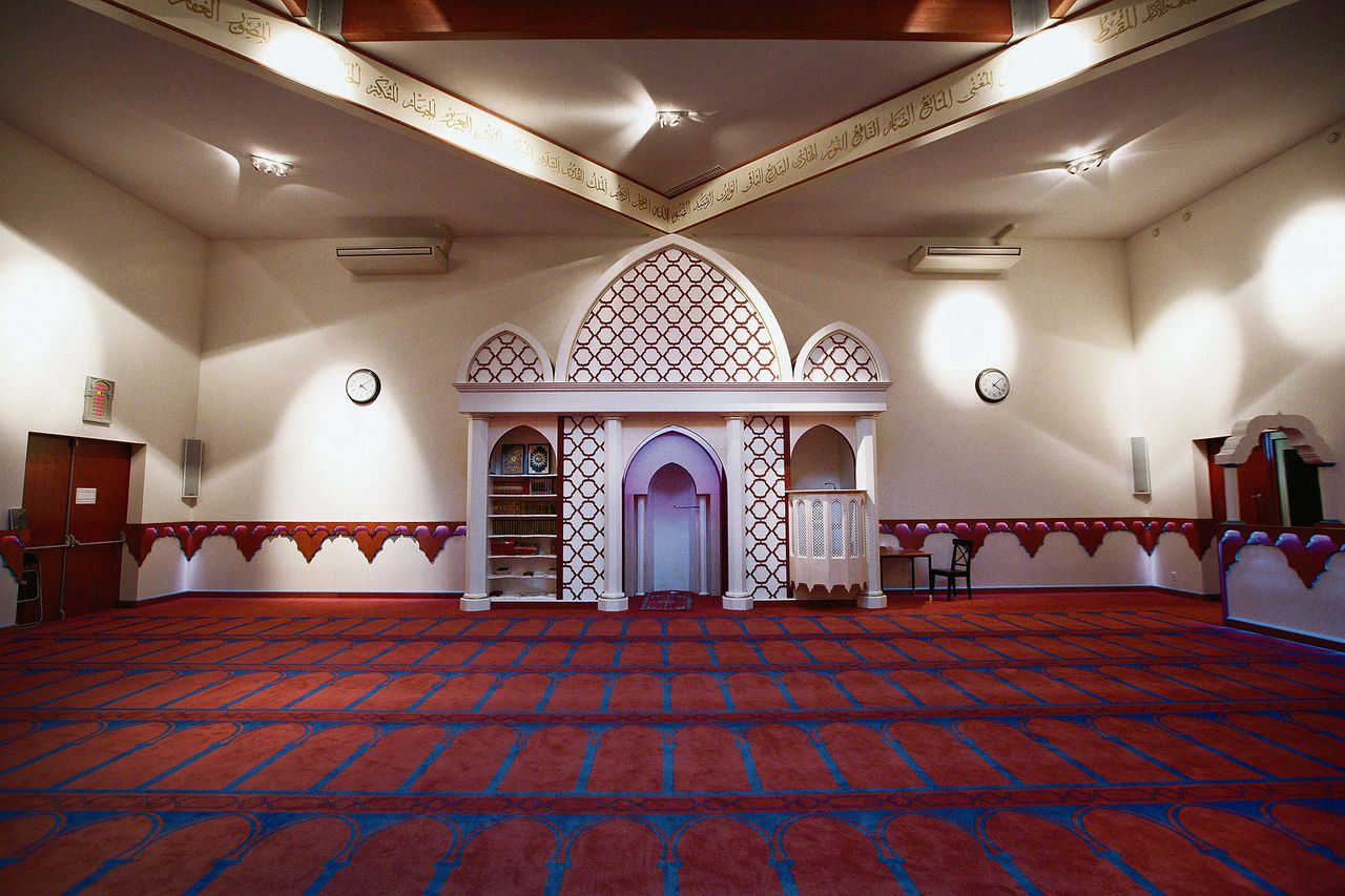 Het zou toch een buurtcentrum worden? - NRC