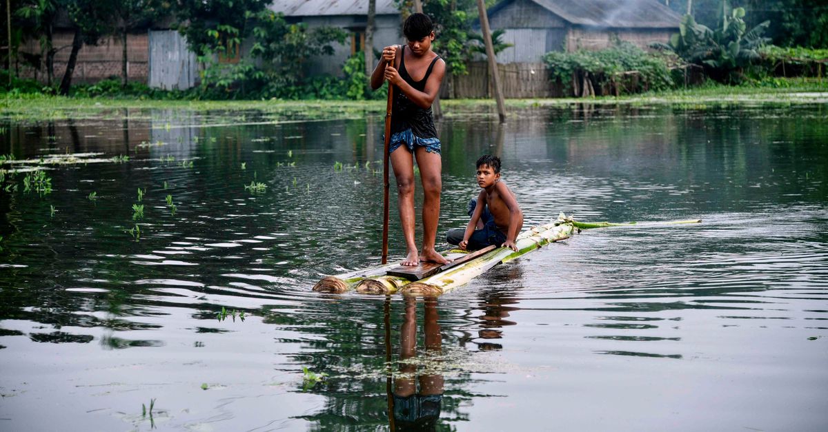Moesson treft Zuid-Azië: honderdduizenden gevlucht, tientallen doden - NRC