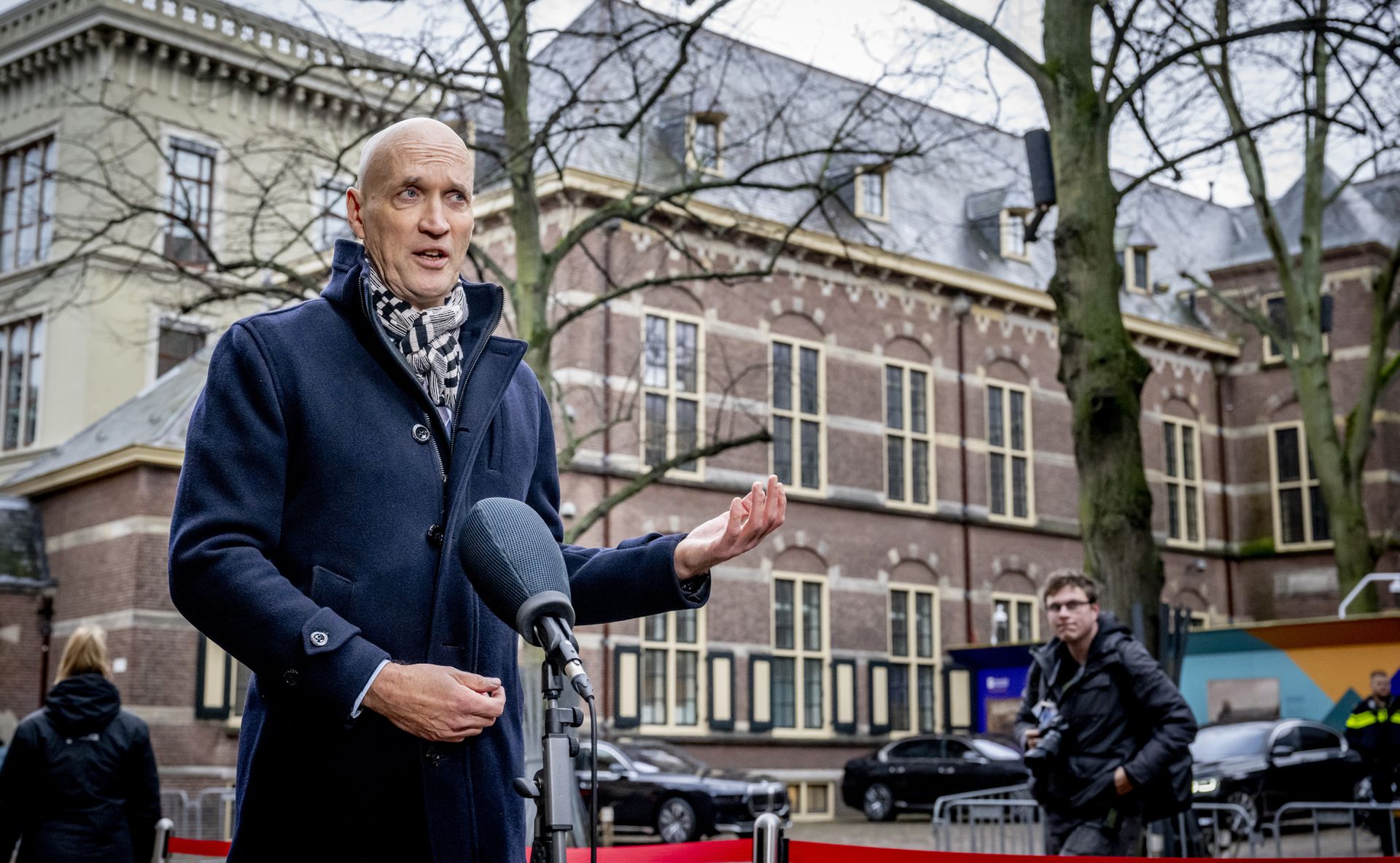 Voormalig zorgminister Kuipers aan de slag bij universiteit van ...