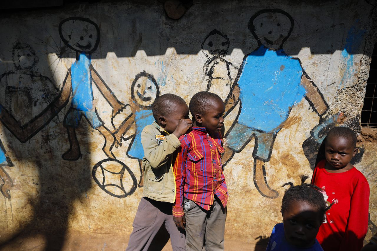 Opinie | Voluntourism in arme landen moet worden aangepakt - NRC