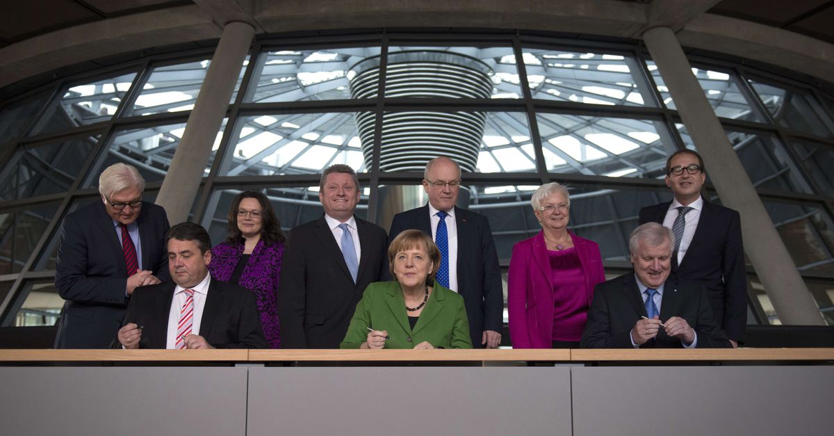 Duitse partijen ondertekenen akkoord - nadruk op belang Europa - NRC