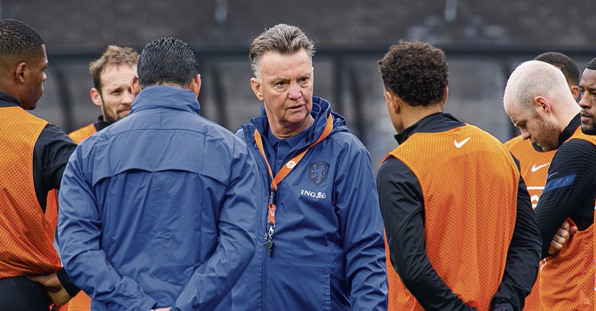 Hoe interview je Van Gaal? ‘Louis kost energie, is intens’ - NRC