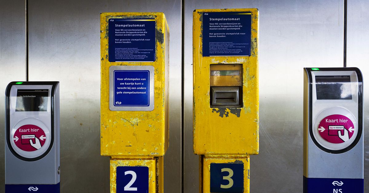 Vijf redenen om de ov-chipkaart te koesteren - NRC