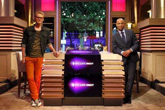 RTL Late Night na een maand - opwindend of kermis van ijdeltuiten? - NRC