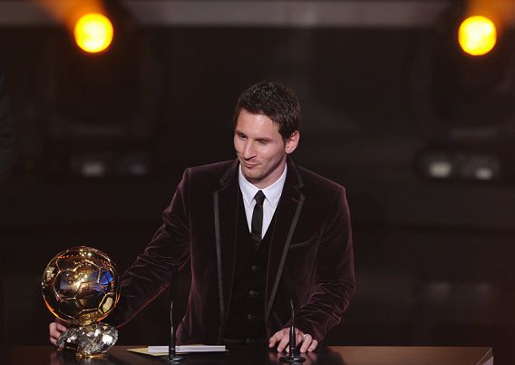 Messi beste voetballer 2011, krijgt Gouden Bal - NRC