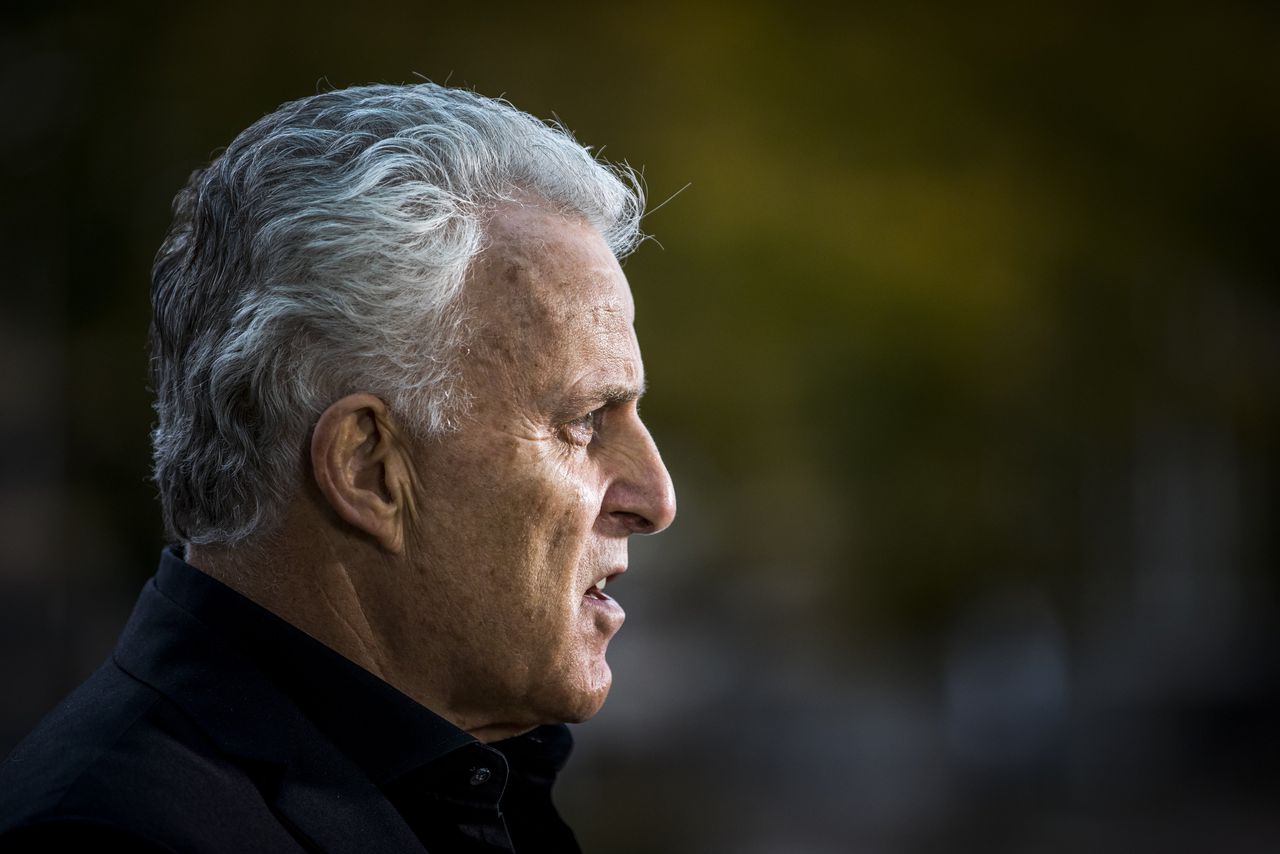 De logboeken die Peter R. de Vries de laatste anderhalf jaar van zijn ...