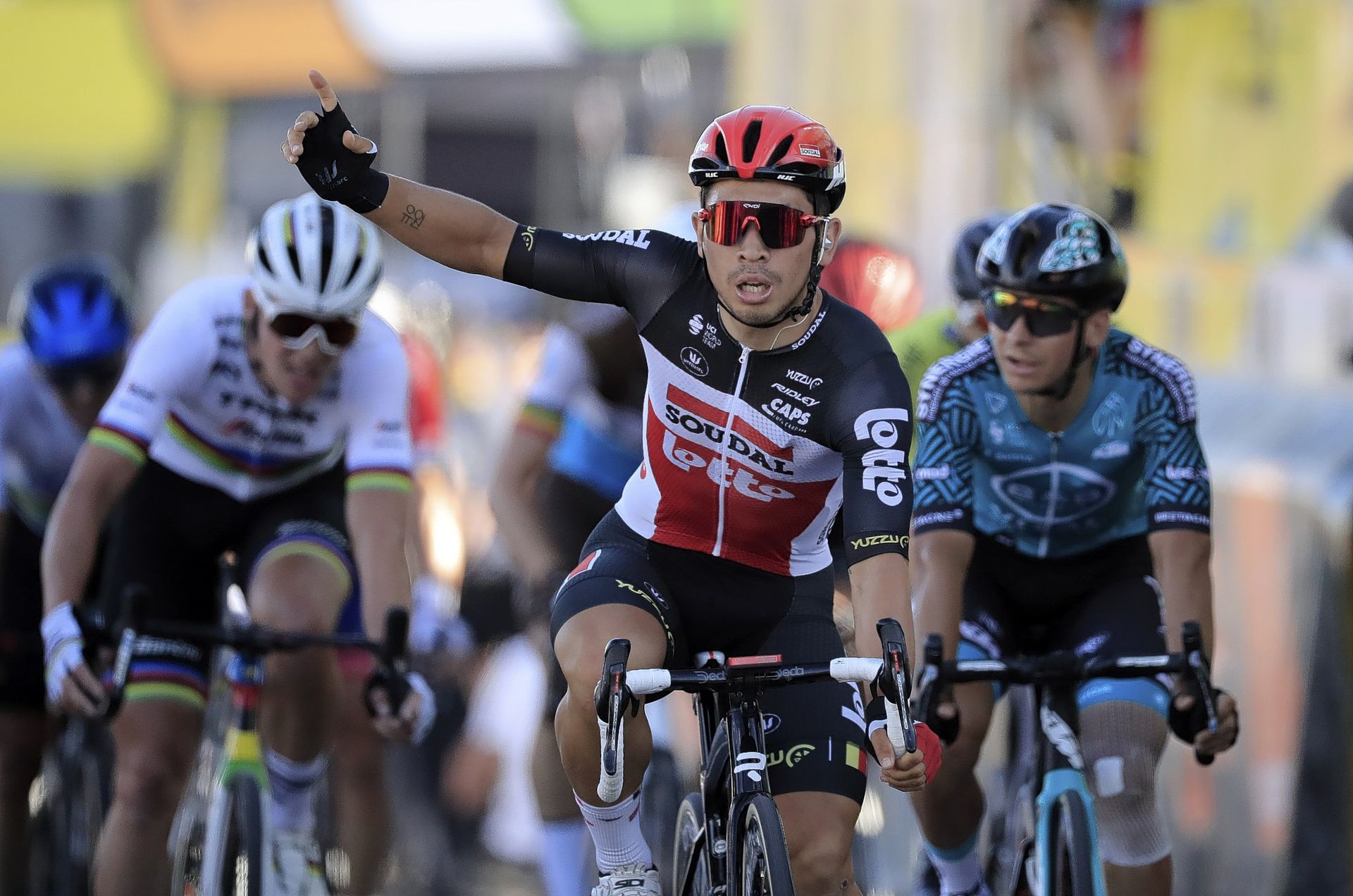 Caleb Ewan sprint naar zijn tweede zege - NRC