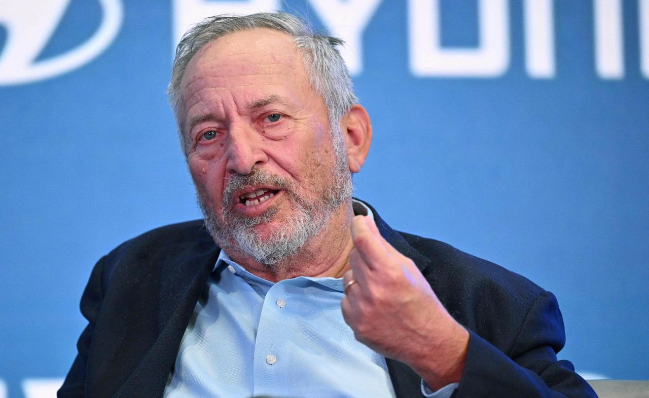 Amerikaanse topeconoom Larry Summers gebruikte zedendelinquent Jeffrey ...