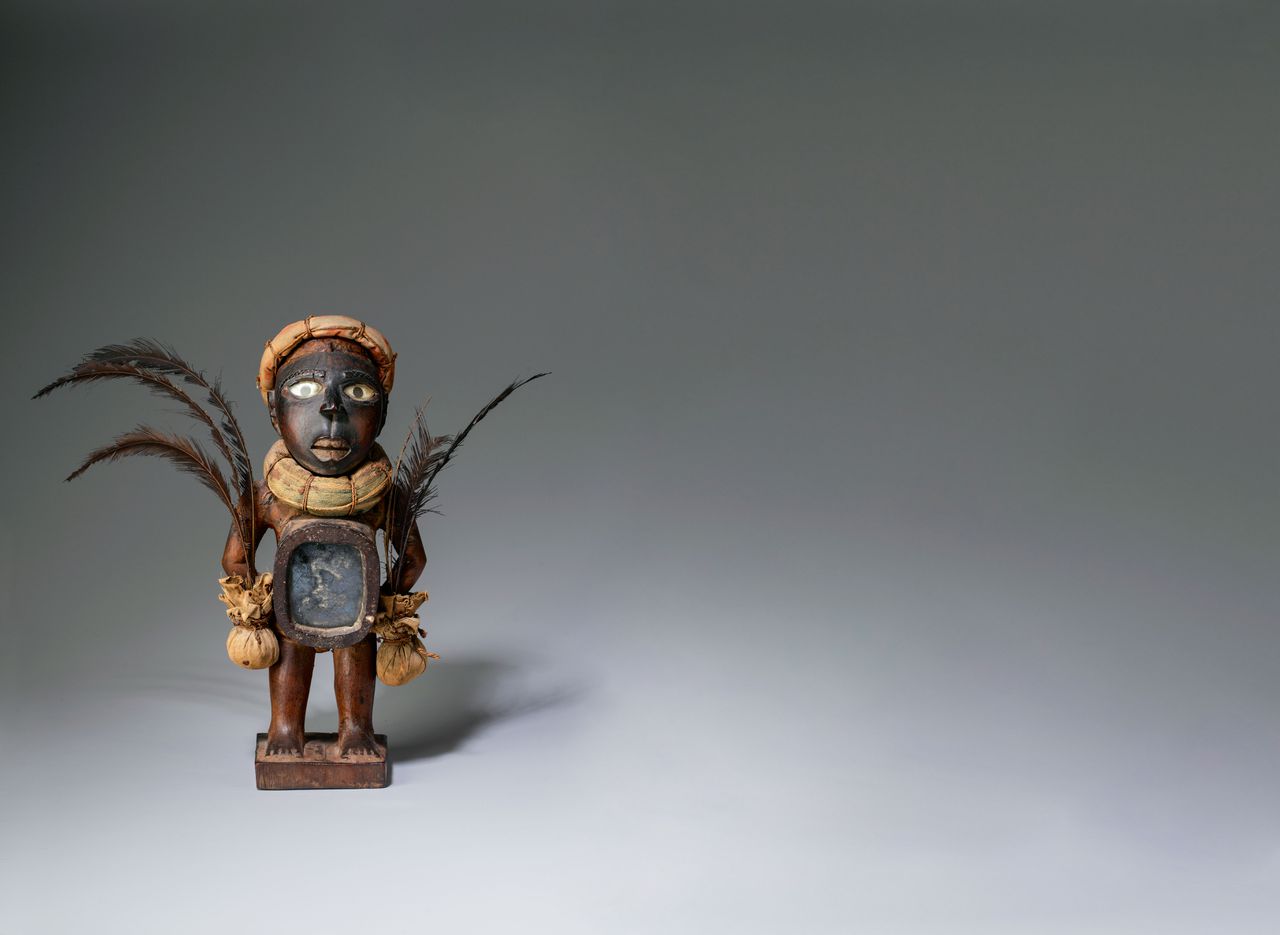 Tribale kunst is meer dan houten beelden bij Xenos - NRC