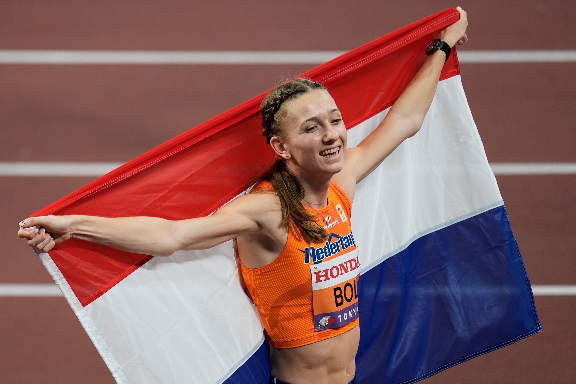 Femke Bol, met haar ijzeren discipline, is opnieuw wereldkampioen op de ...