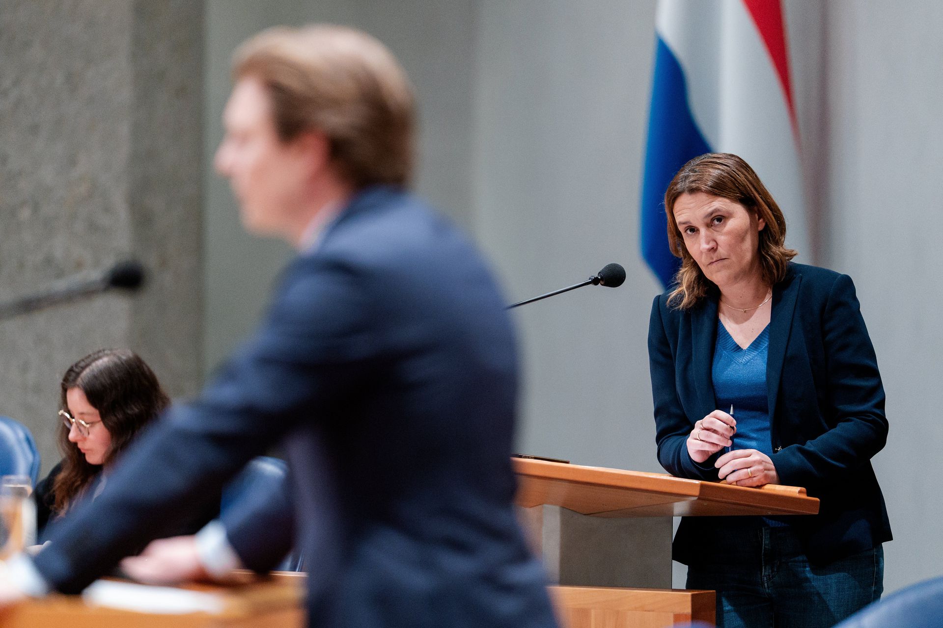 ‘Geen daddy-diplomatie meer’: meerderheid Kamer voor hard terugslaan ...