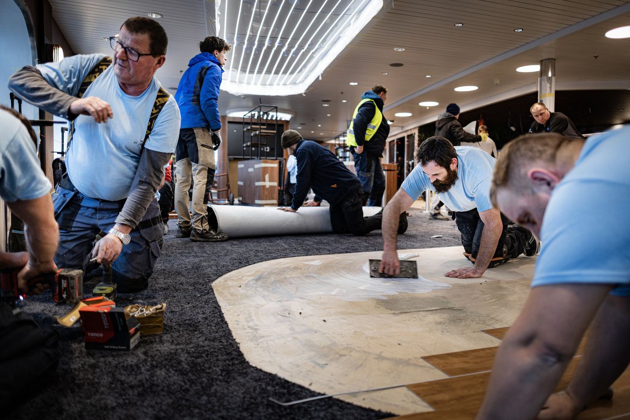 Een passagiersschip varend op nucleaire energie, Stena Line ...