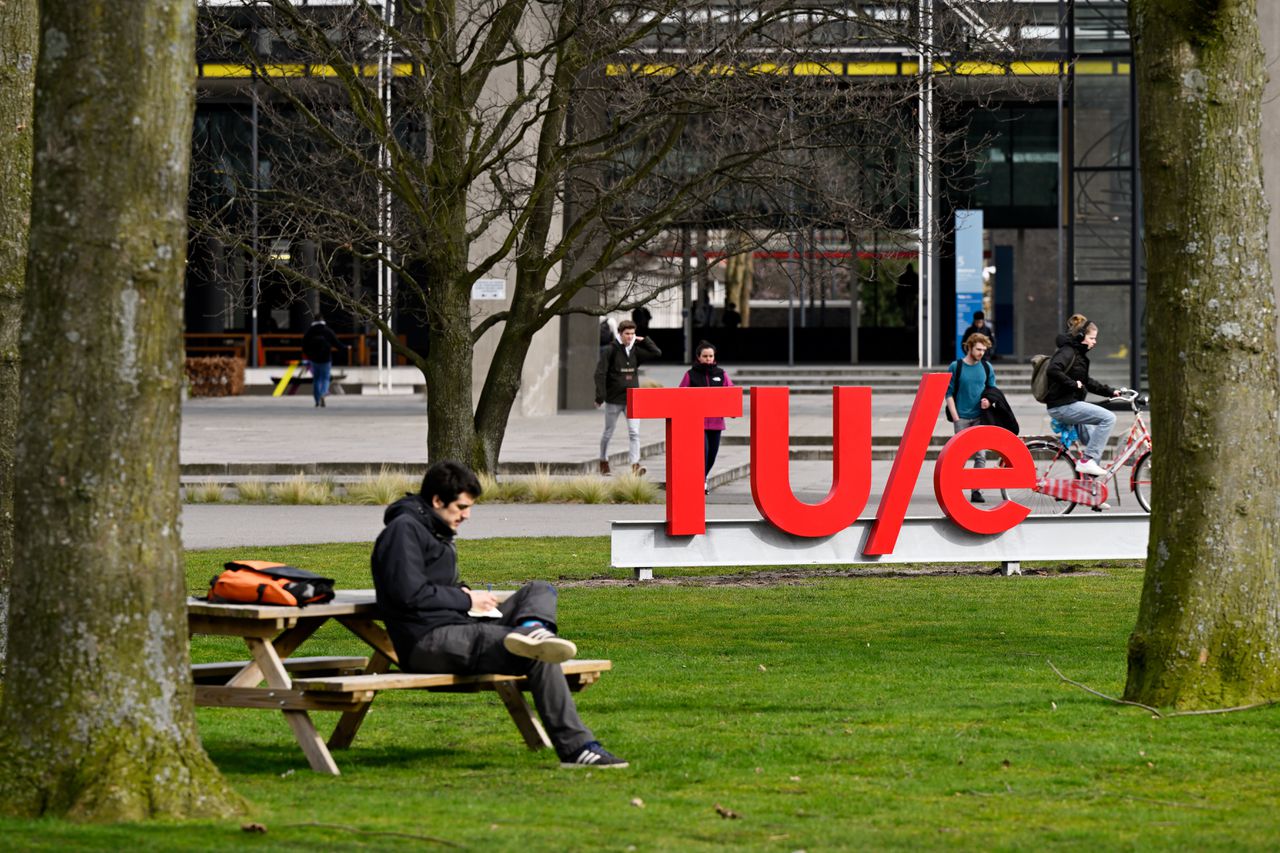 Studentenorganisaties geschrokken van langstudeerboete: ‘Van een kale ...